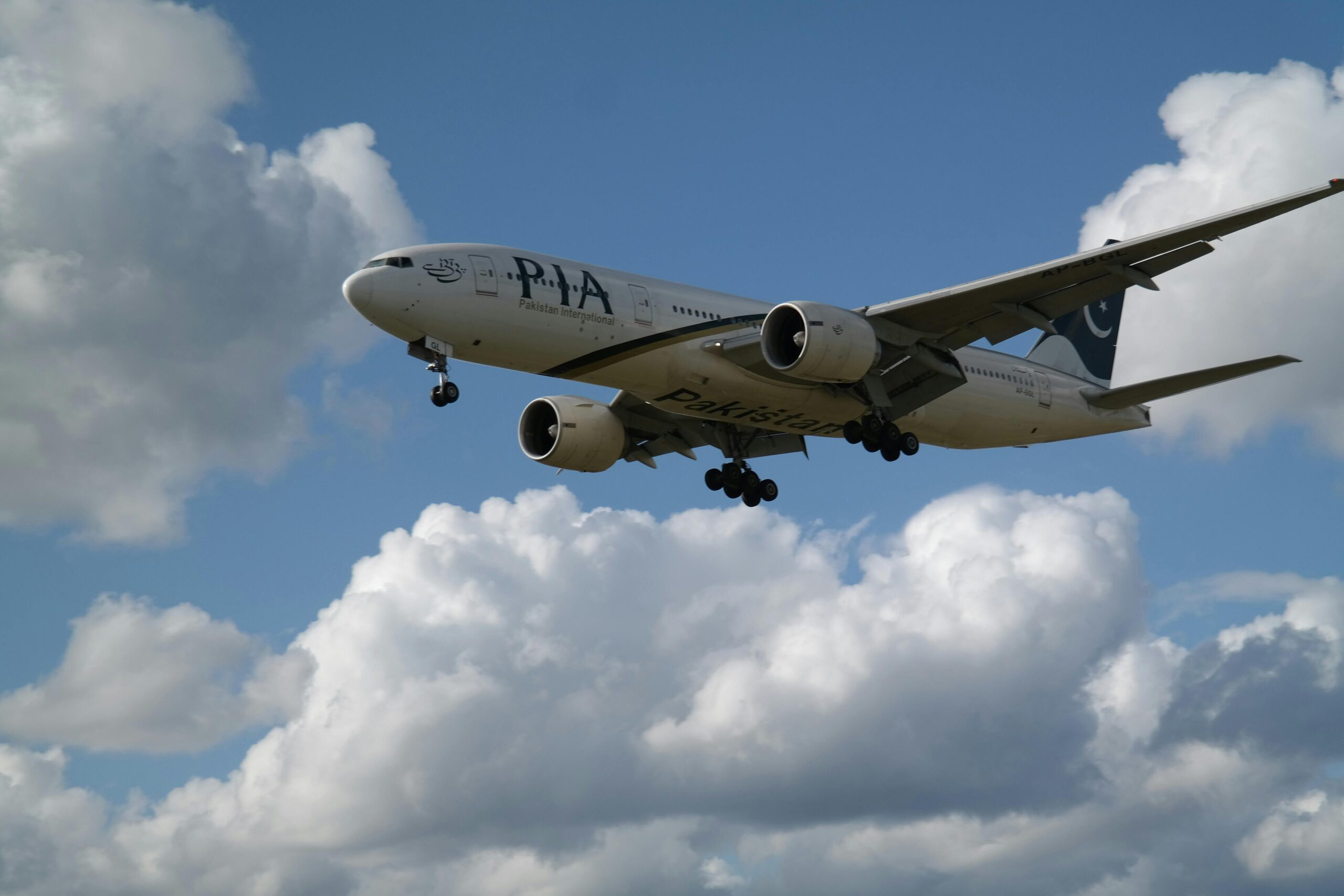 PIA Cleared for Takeoff: UK Ban Finally Lifted - Wingtips